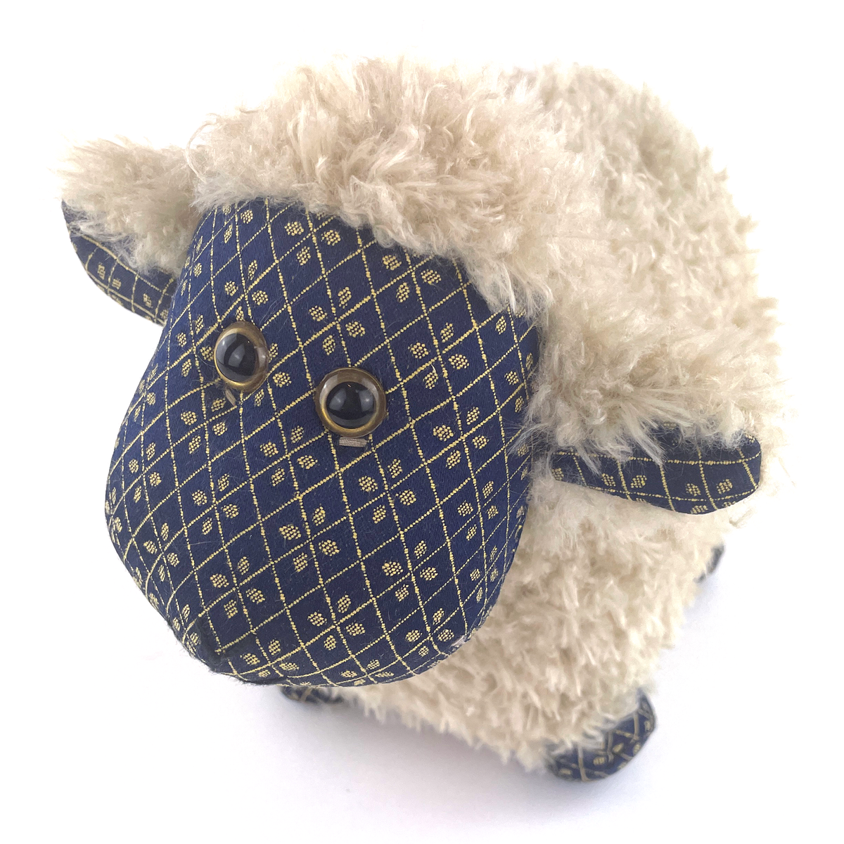 Lois Lamb Paperweight – Gower Gallery